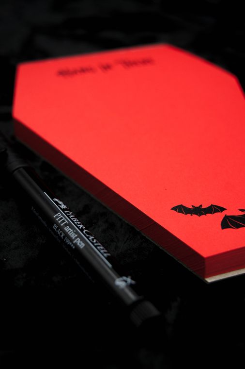 Coffin Shaped Bat Notepad | The Vampire's Study - Wonkey Donkey Bazaar